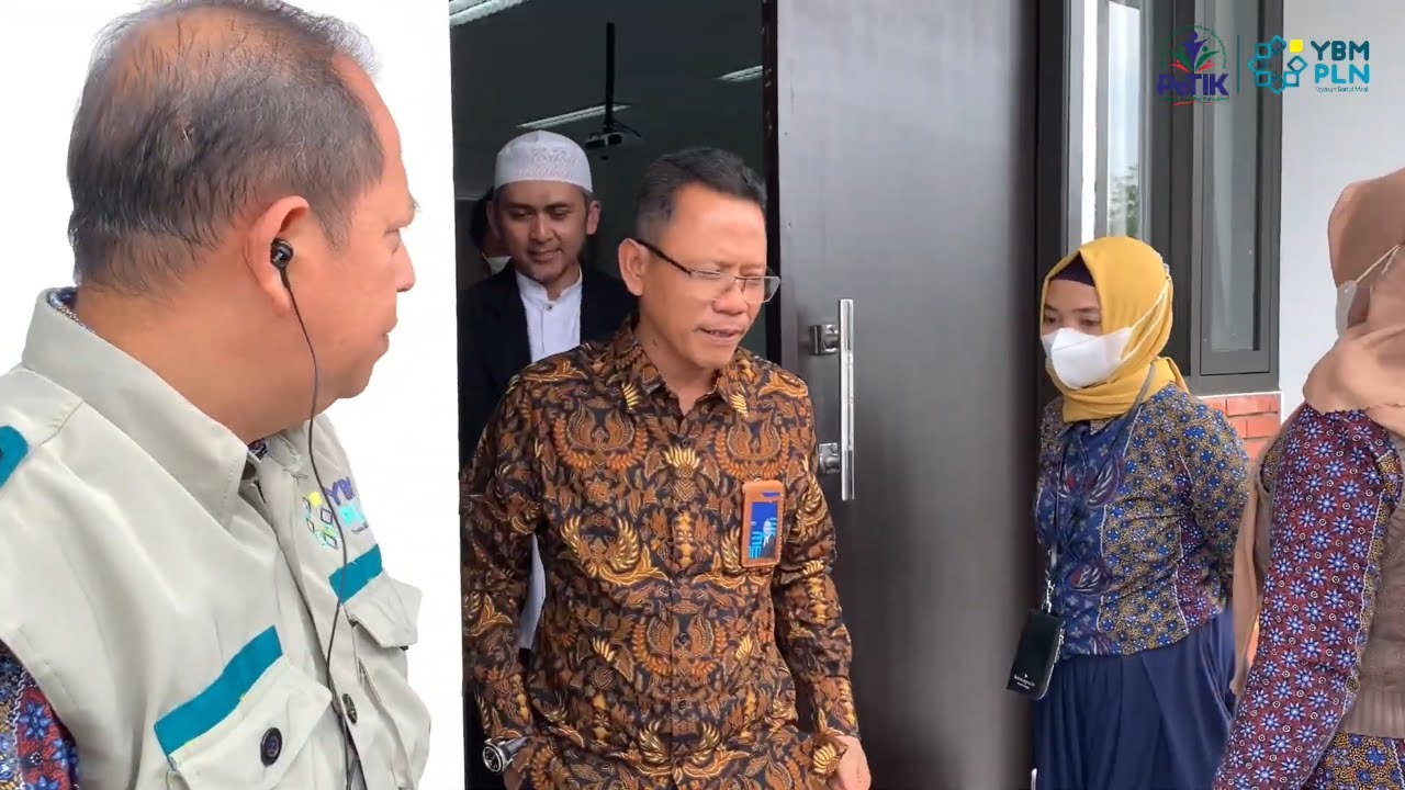 Kunjungan General Manager PLN UID Jawa Timur Bpk. Lasiran | Pesantren ...