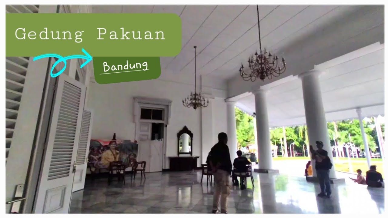 Gedung Pakuan | Bandung - YouTube