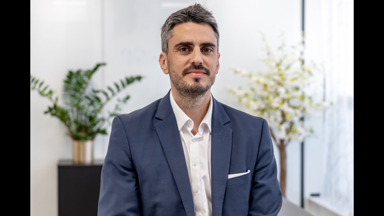 Découvrez Micropole avec David, CTO Microsoft - YouTube