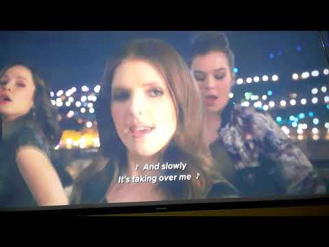 Pitch Perfect 3 opening scene - YouTube