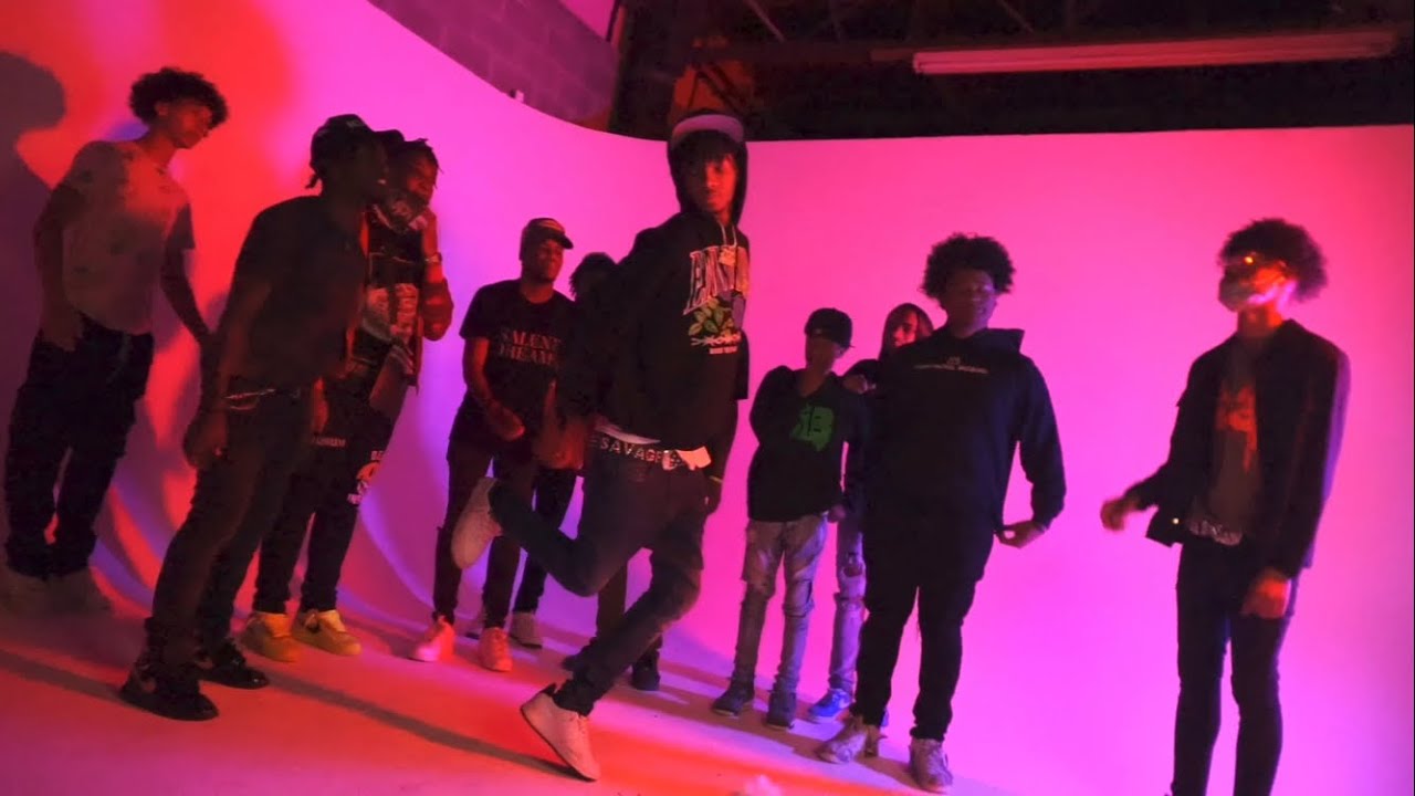 Chief Keef - Earned It (Dance Video) @JaytheHitz - YouTube