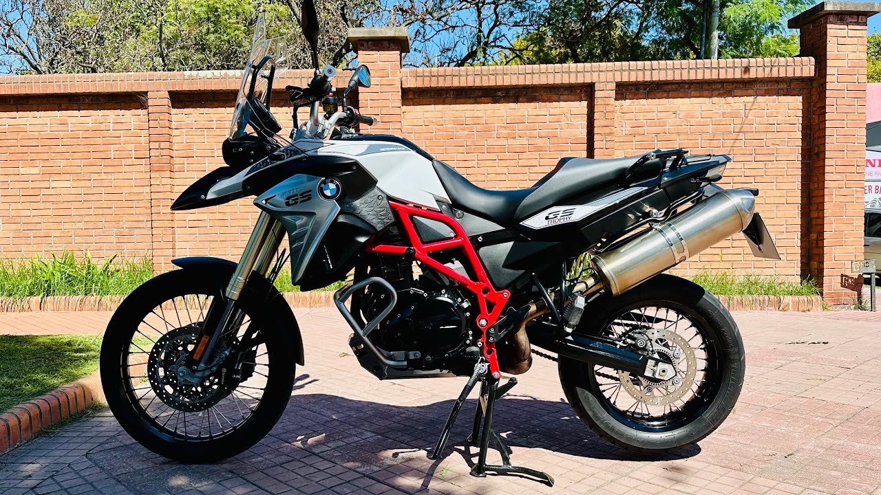 BMW F800GS Trophy full año 2017 con 47.000 KM inobjetable estado - YouTube