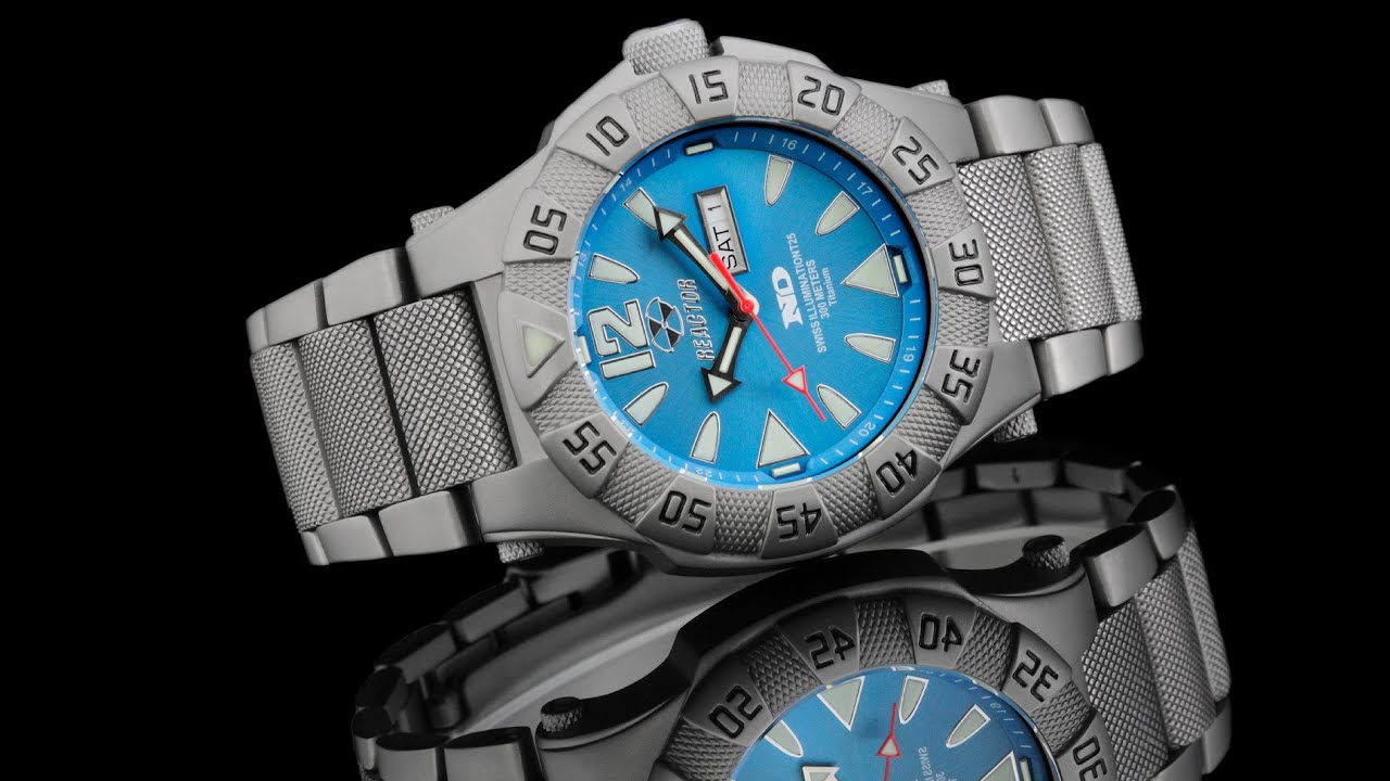 Reactor 52003 Gamma Titanium with Never Dark Technology - YouTube