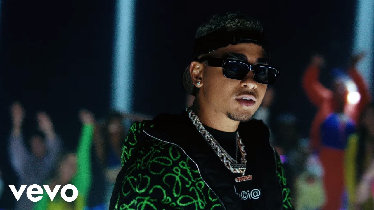 Ozuna - El Farsante (Letra Oficial / Lyrics) - YouTube