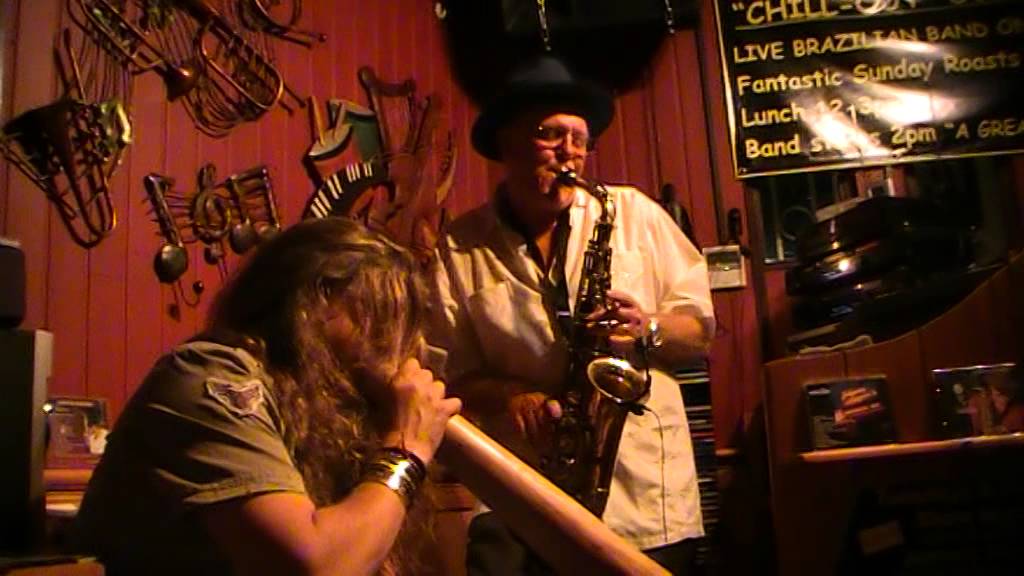 Johnny Hooper and Brett Fuller - Peter Gunn - YouTube