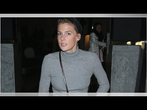Marta Wierzbicka pokazała chude nogi! Przesadziła z odchudzaniem?! | Jane TV