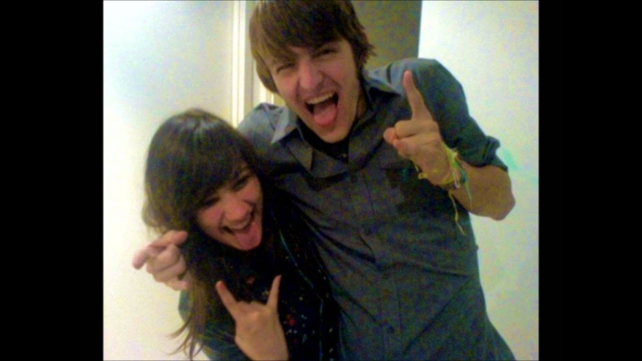 Kiss The Girl (Kimmi Smiles And Davedays) - YouTube