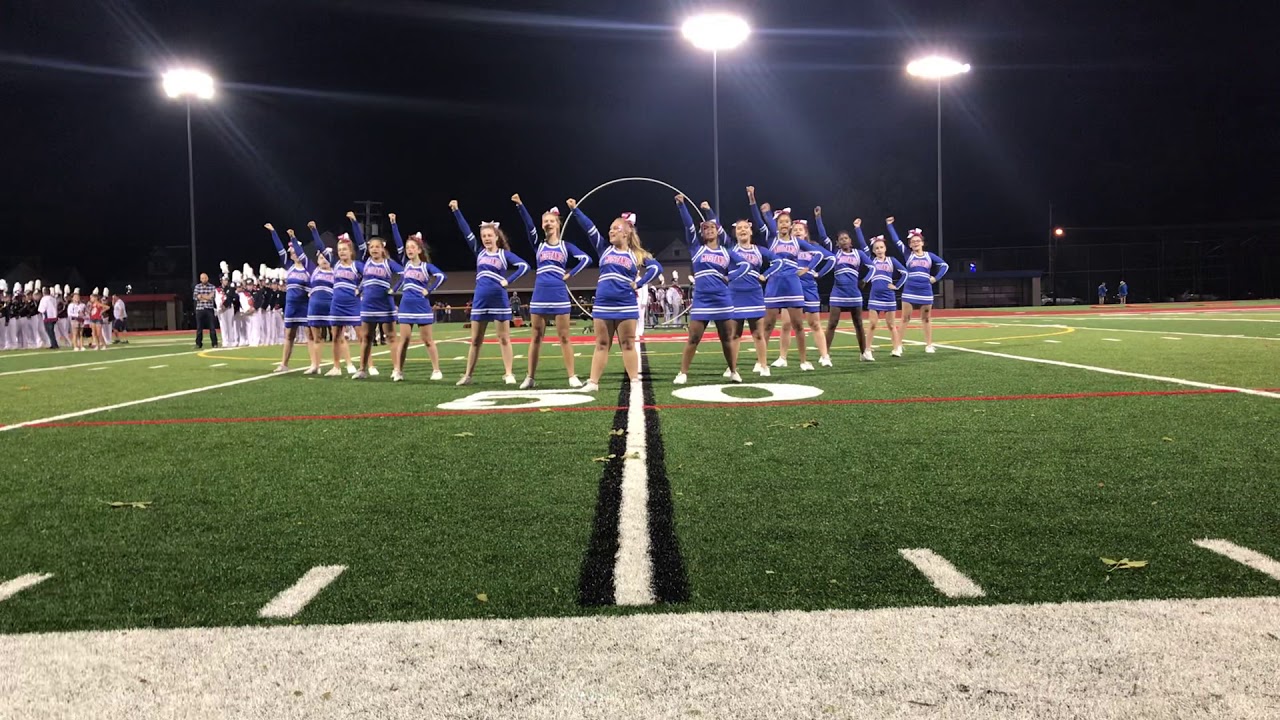 Medina Mustangs Cheerleaders Homecoming 2018 - YouTube
