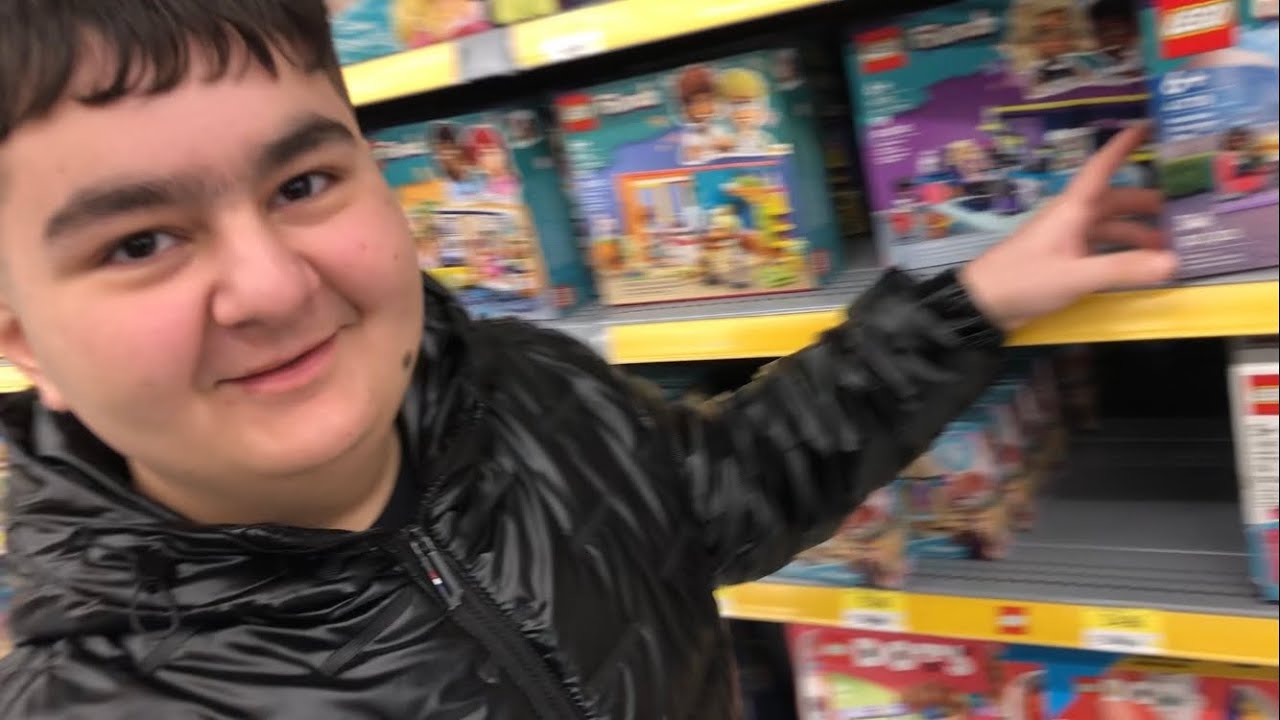 KID GETTING SPOILED IN WALMART! - YouTube