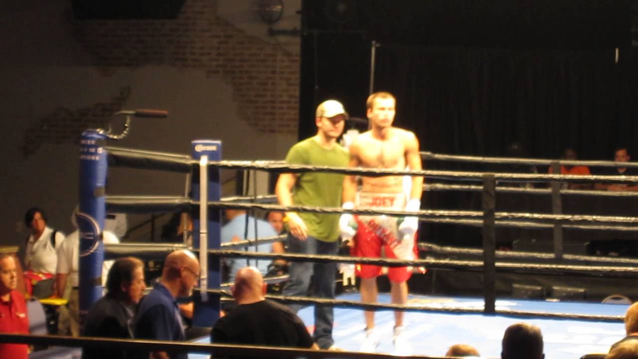 Brendan Joey Bryant vs Anthony Woods - YouTube