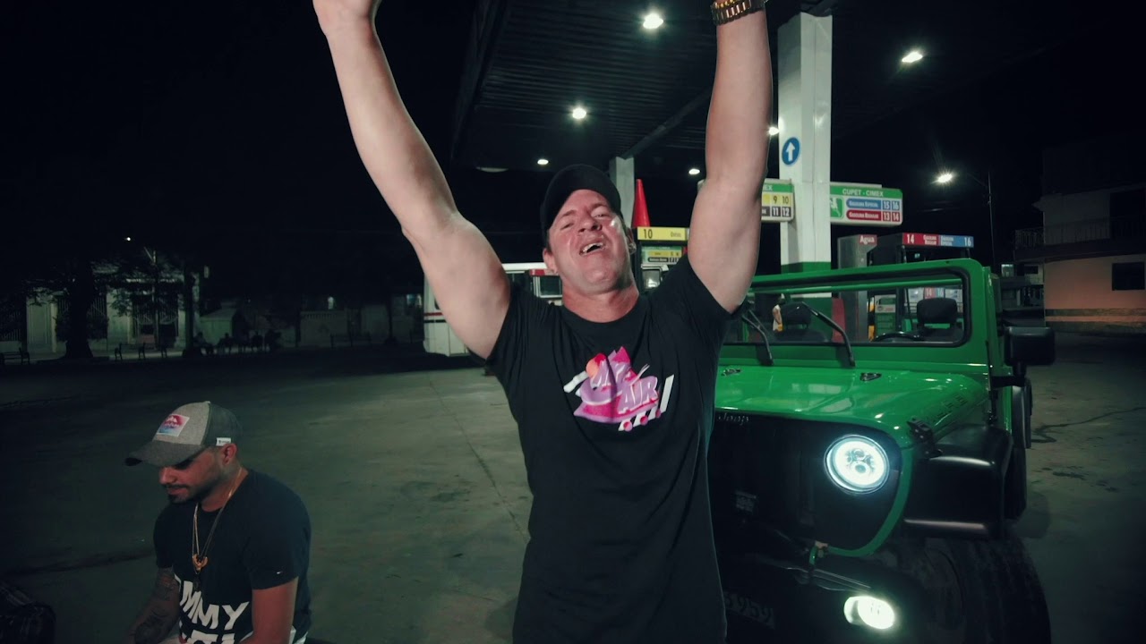 EL CHONGO Andamos Iré La Nueva Cruz - YouTube