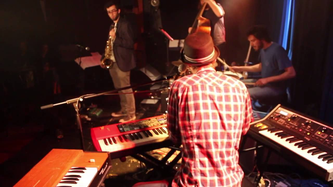 Clément Leduc Quartet - La moitié gauche - YouTube