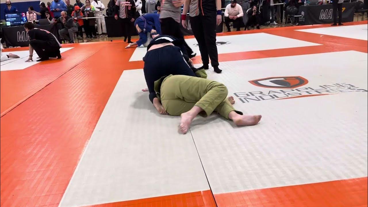Grappling Industries Chicago 1/13/24 Pamela Miglans Vs. Delaney Maxwell Loss by Submission - YouTube