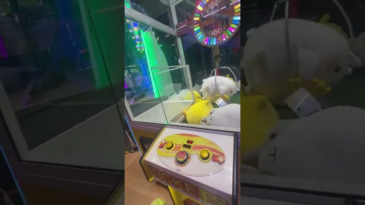 Cosmic Xl Claw Machine - YouTube