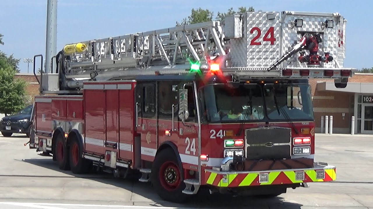 Chicago Fire Department Tower Ladder 24 & Engine 75 Responding - YouTube