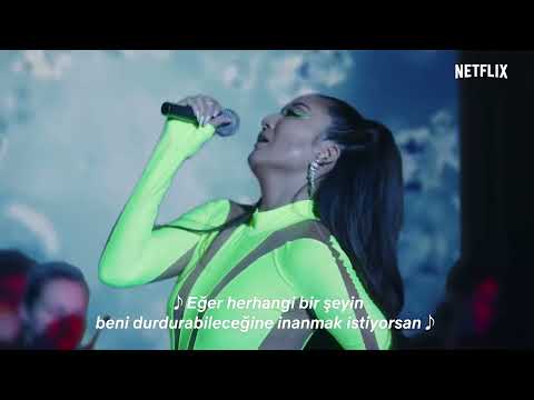 Netflix Emily in Paris 3.sezon - Mindy’nin Unutulmaz Don’t Start Now Sahne Performansı