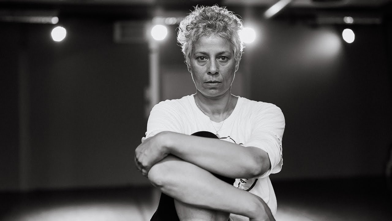 SINNES TRAILER - MARIA NAIDU - YouTube