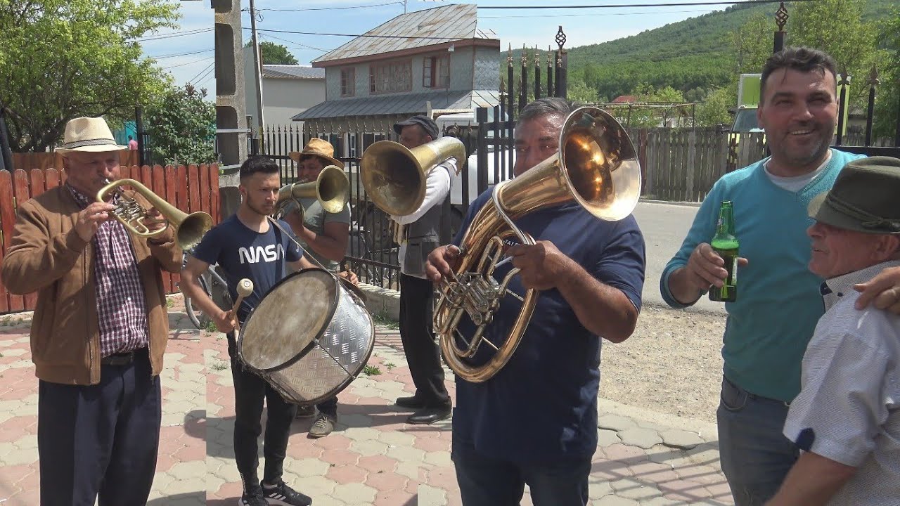 Fanfara lui Dan si Sorin de la Stejaru - Colaj 21.05.2022 - YouTube
