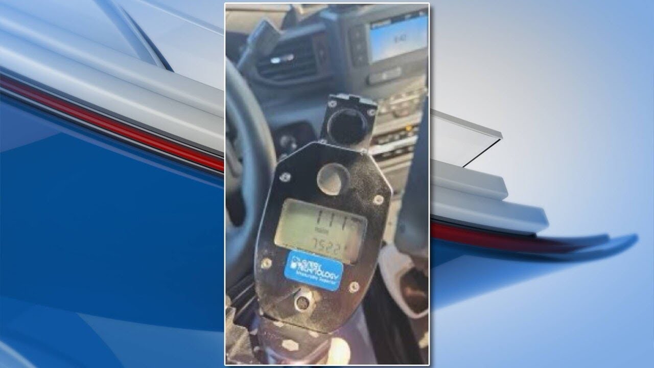 Michigan State Police clocks driver going over 100 mph on highway - YouTube