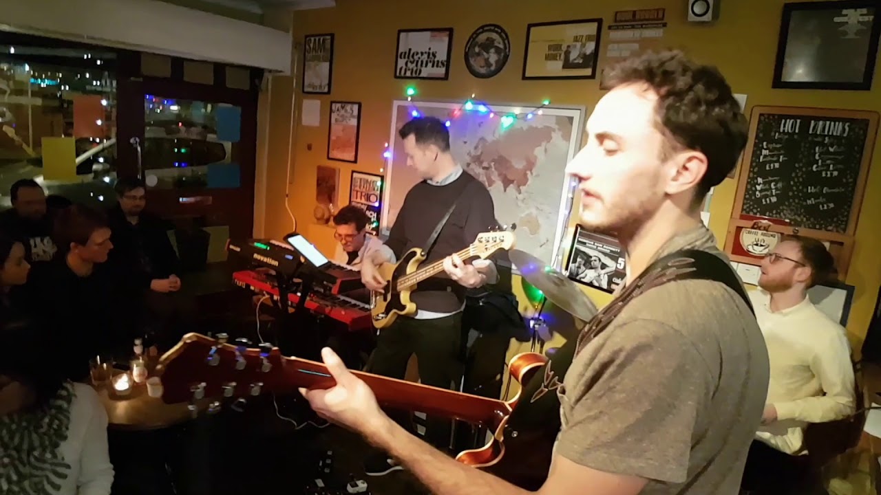 Lighter Than Air - Flying Machines (Live, Cafe Lento) - YouTube