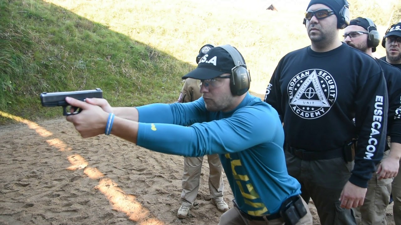 Close Protection Operative 2017 - YouTube