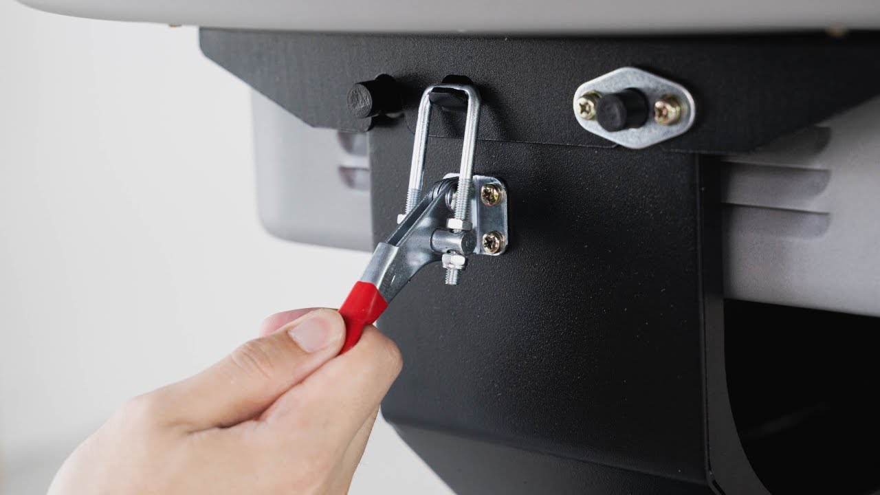 NEW QX EXCLUSIVE LOCKING STAND FOR ALL MODELS - YouTube