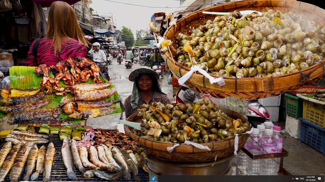 Takhmao Old Market Food Scenes - Cambodian Wet Market Food Tour - YouTube