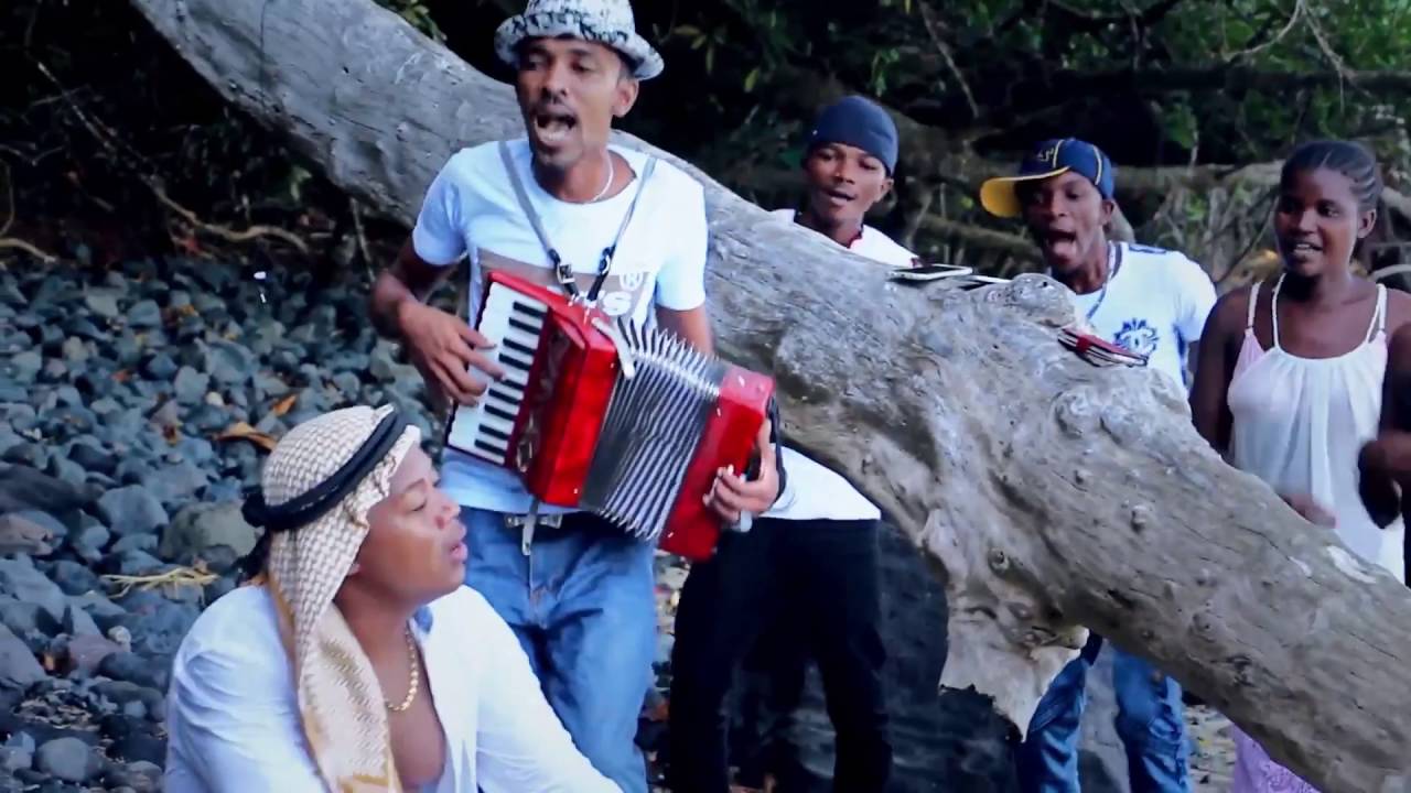 MARCELLO KABIRY MIJALY TORMASO ( gasy malagasy 2016) - YouTube