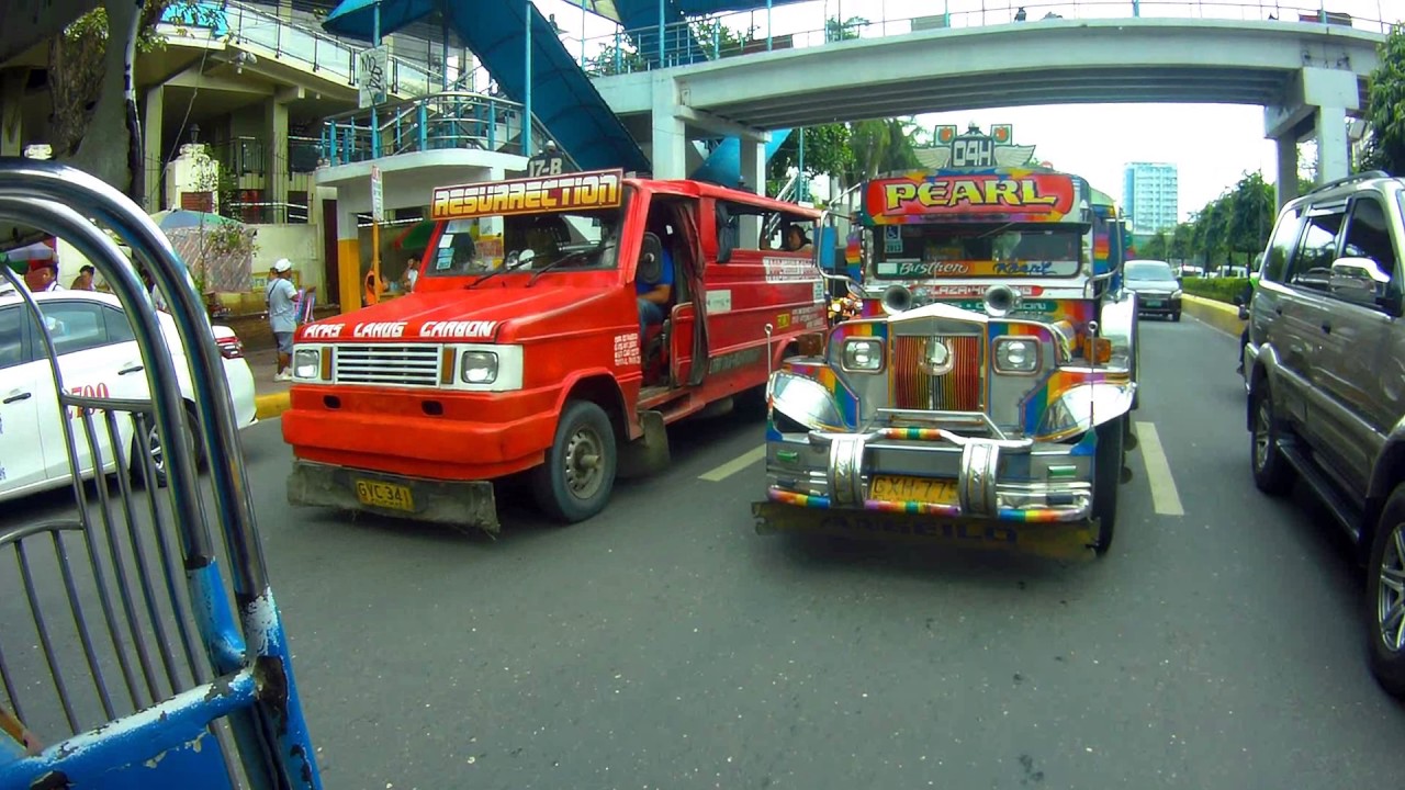 SIGHTS AND SOUNDS OF THE STREET FROM JEEPNEY BACK DOOR - YouTube