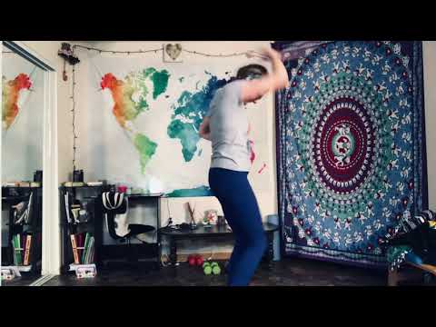 Infinity Toss Hula Hoop tutorial