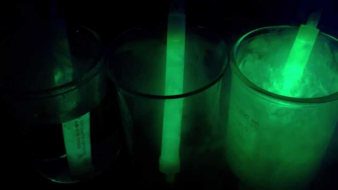 liquid nitrogen and light sticks - YouTube