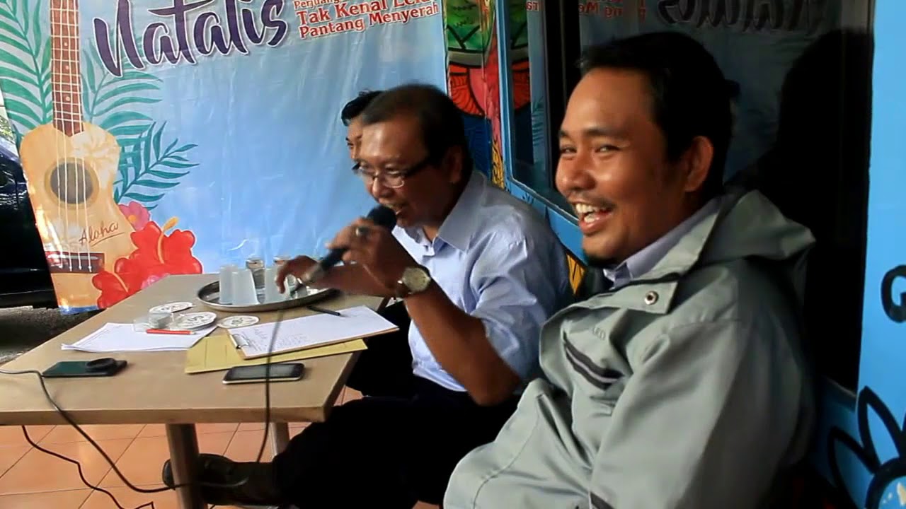 Lomba Stand Up Comedy HUT SHS ke 30 - YouTube
