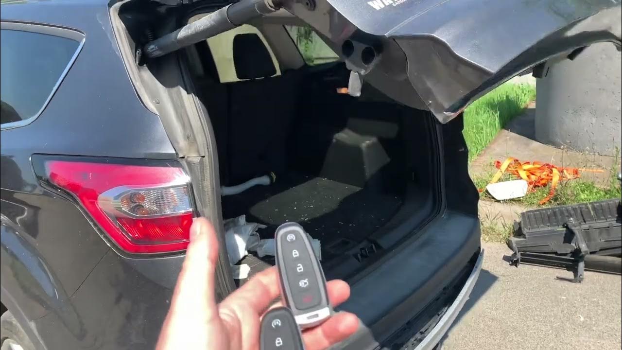 Форд ключ Ford Escape 2018 дубликат ключа чип ключ смарт ключ Киев авто ...