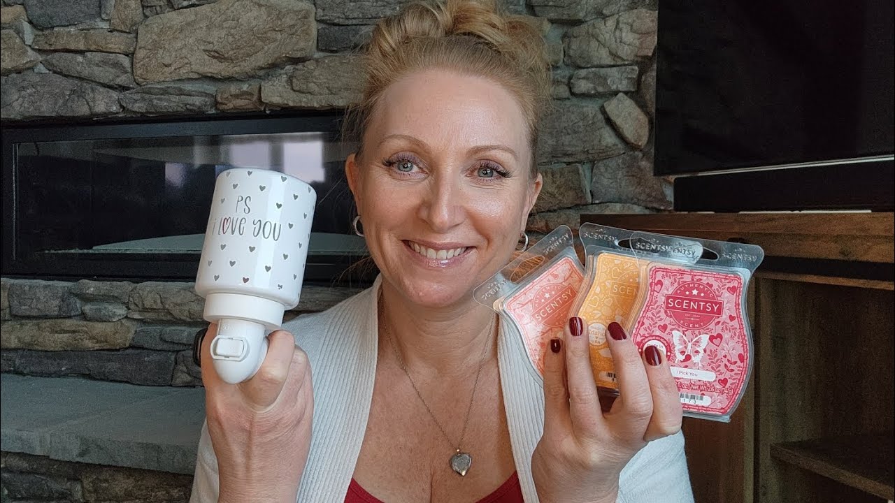 Scentsy ️Valentine's🩷 Day Collection cold sniff. Sweet Sentiments mini warmer - YouTube