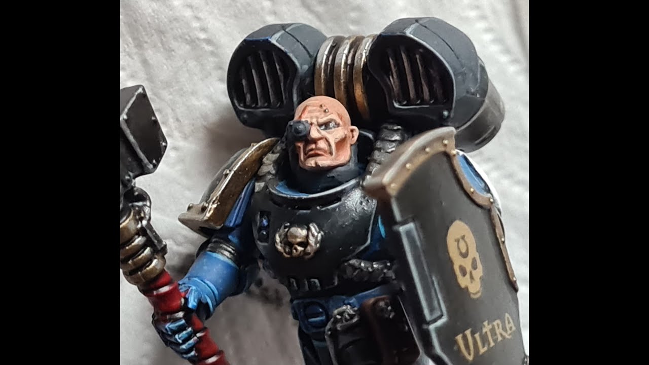 Warhammer Horus Heresy Hobby Space Set-up. Unboxing Melee Weapons ...