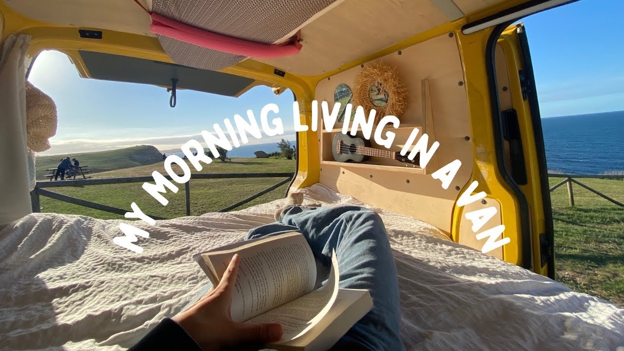 Morning routine in my van, living at a surf camp & a week on a ...
