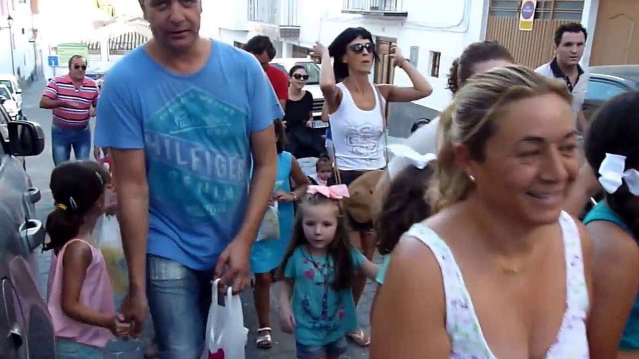 FERIAS Y FIESTAS DE QUESADA 2016 - CABEZUDOS - YouTube