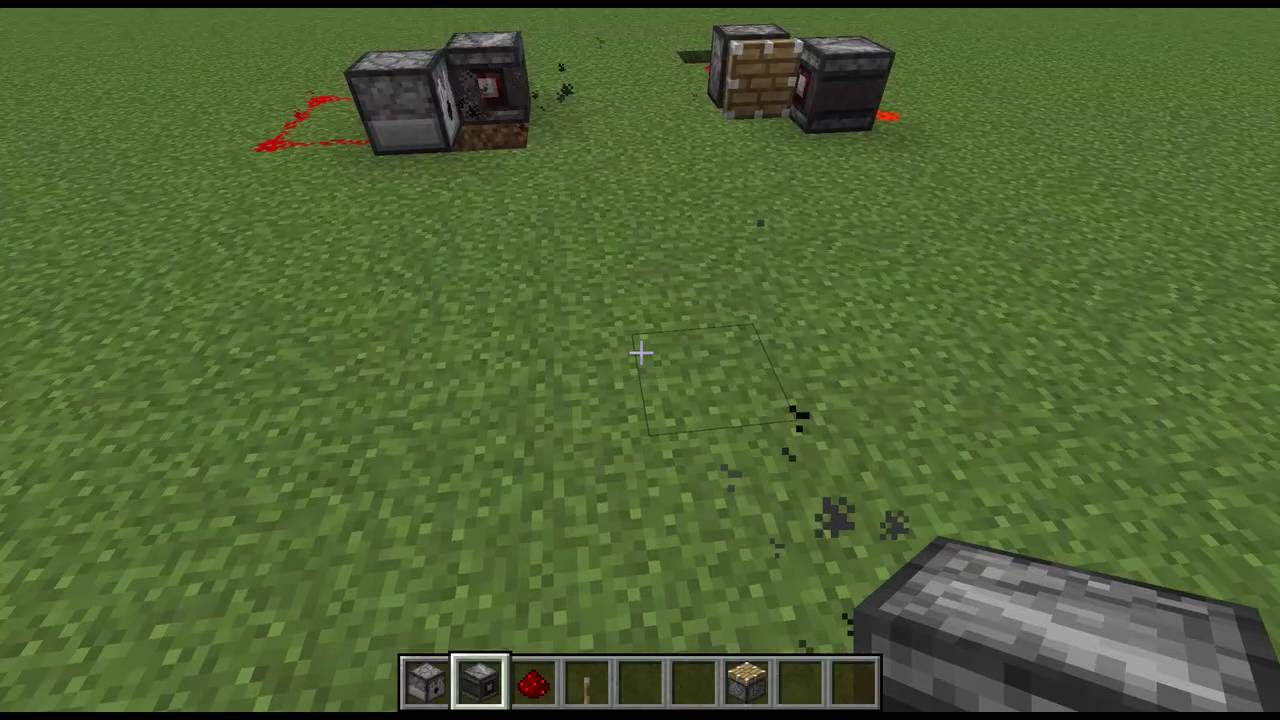 observer block repeating redstone curcit - YouTube