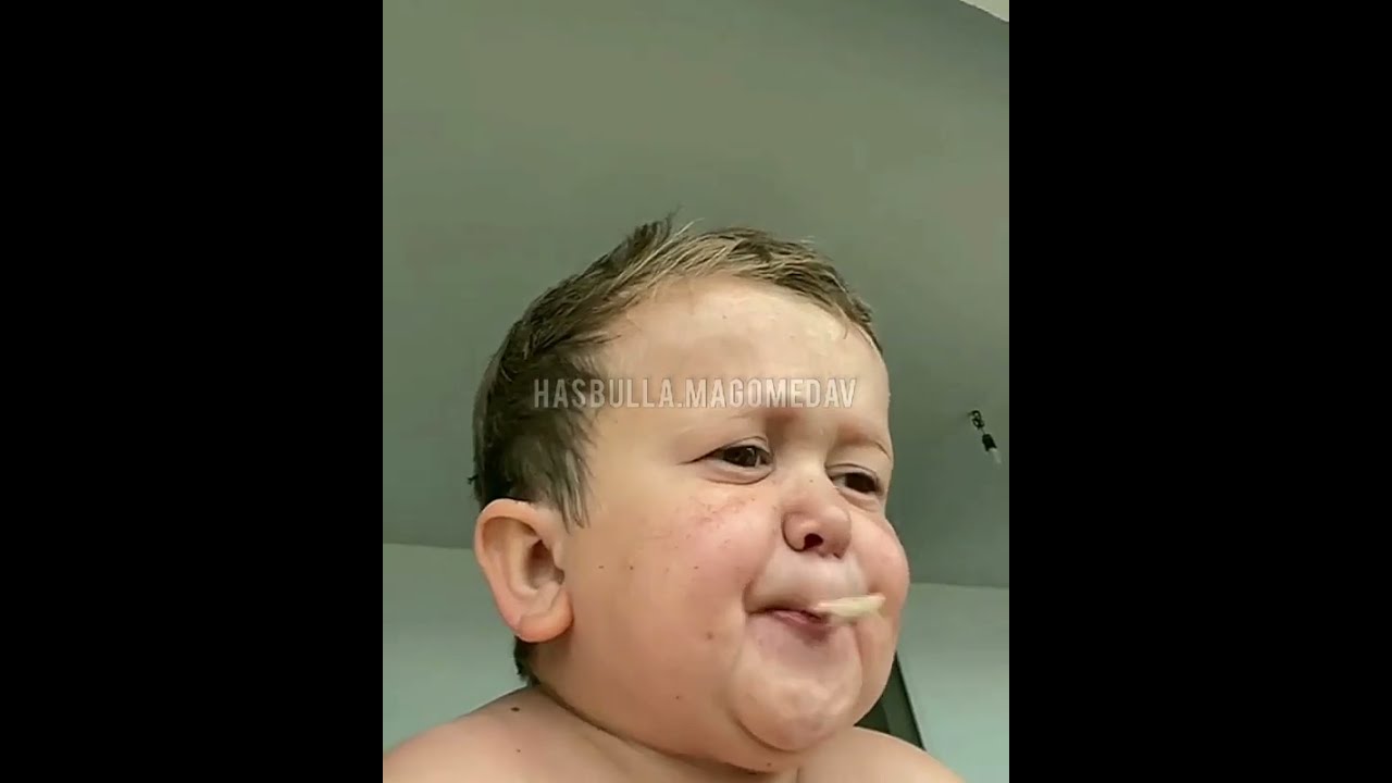 Hasbulla spits Coca-Cola and smashs abdu razik as cup - YouTube