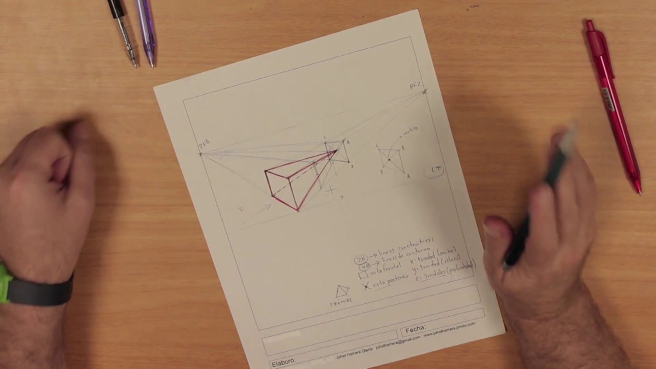 Dibujar A Mano Alzada Una Pirámide En Perspectiva Con Dos Puntos De