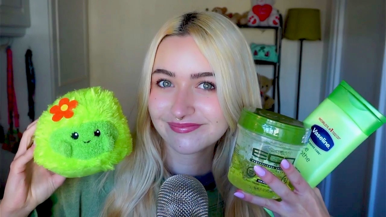 ASMR Green Triggers 💚🌿 - YouTube