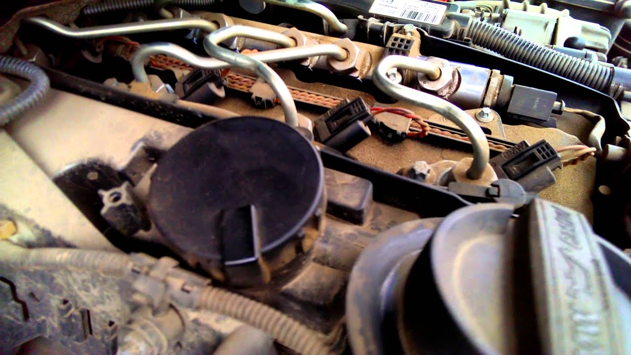 Звук работы двигателя BMW X1 N47b20 - YouTube