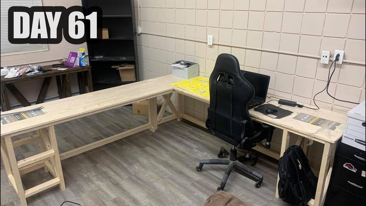 DIY Farmhouse Office Desk - YouTube