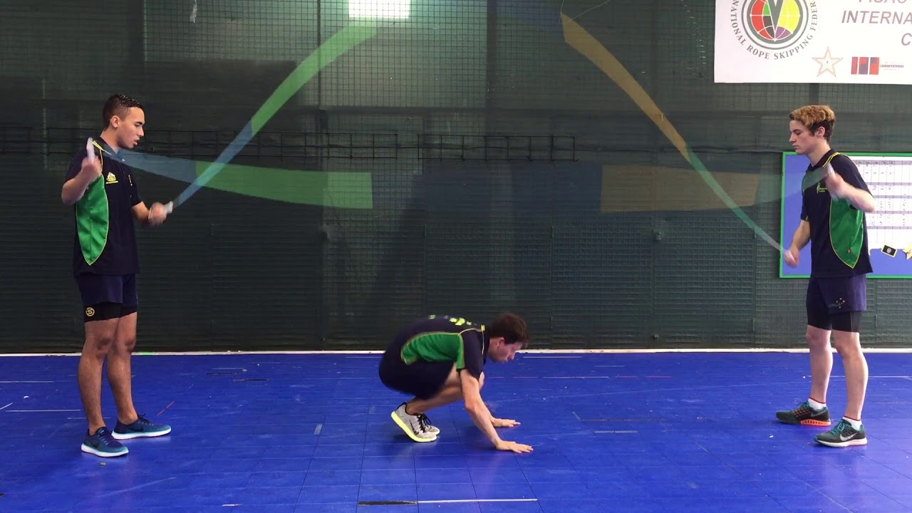 Splits to 1 Handed Pushup - YouTube