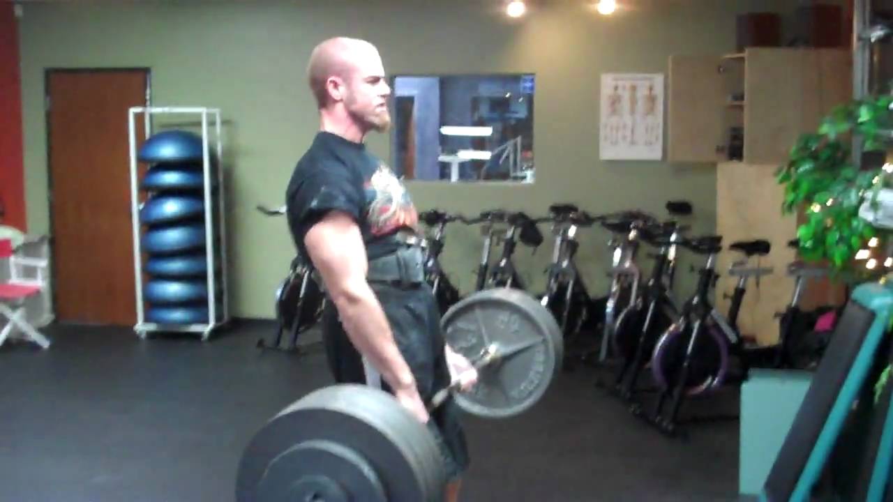 Dan Clemons deadlift - YouTube