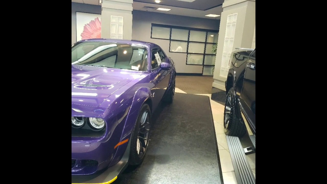 2019 Dodge Charger Bumblebee - YouTube
