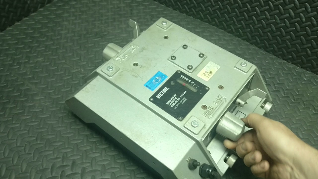 VICTOR VCM200 TORCH TRACK CUTTER - YouTube