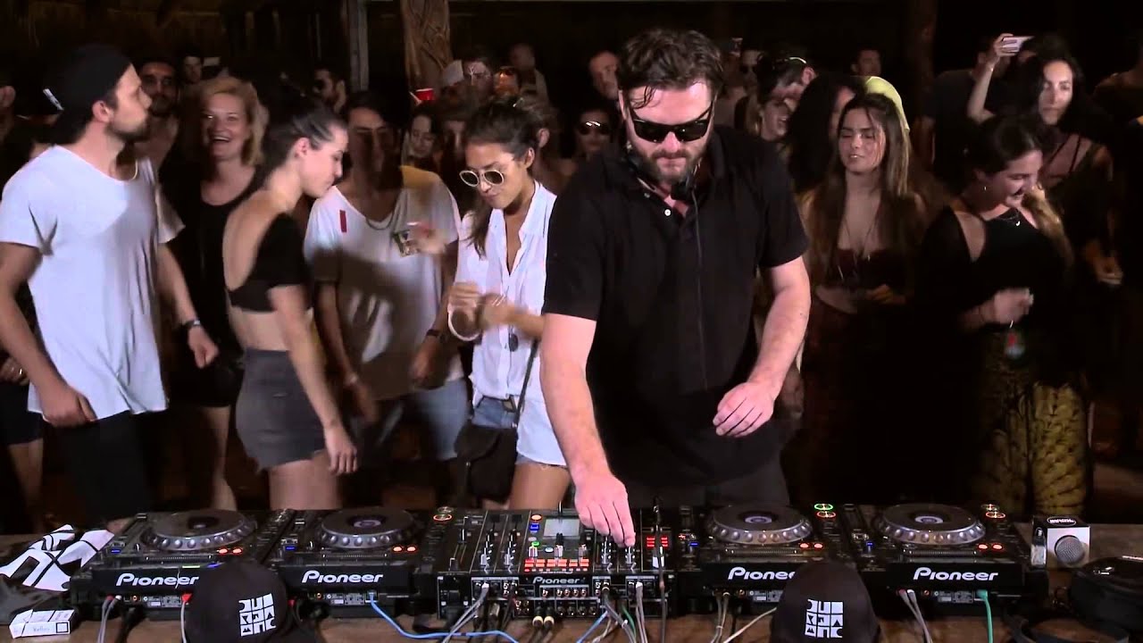Liu Bei - Atlas World (Solomun Edit) // Boiler Room Cut - YouTube