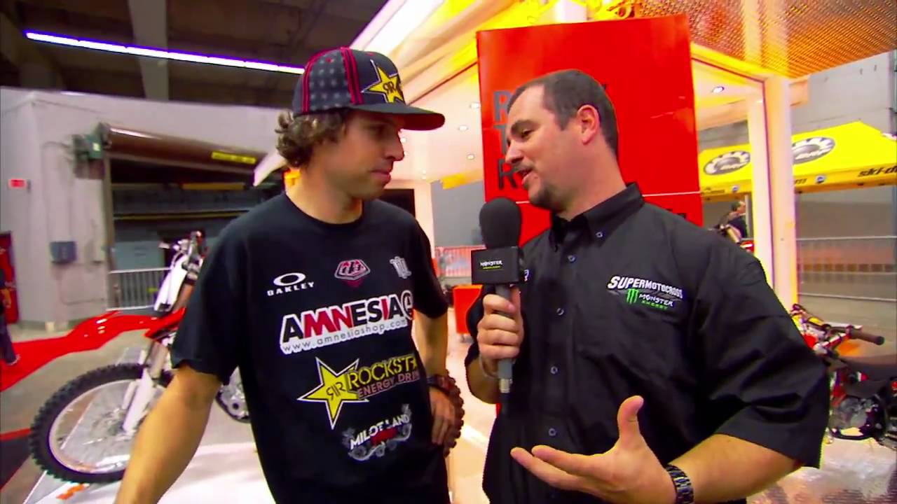 Monster Energy Montreal SUPERCROSSS 2010/ BEN MILOT - YouTube