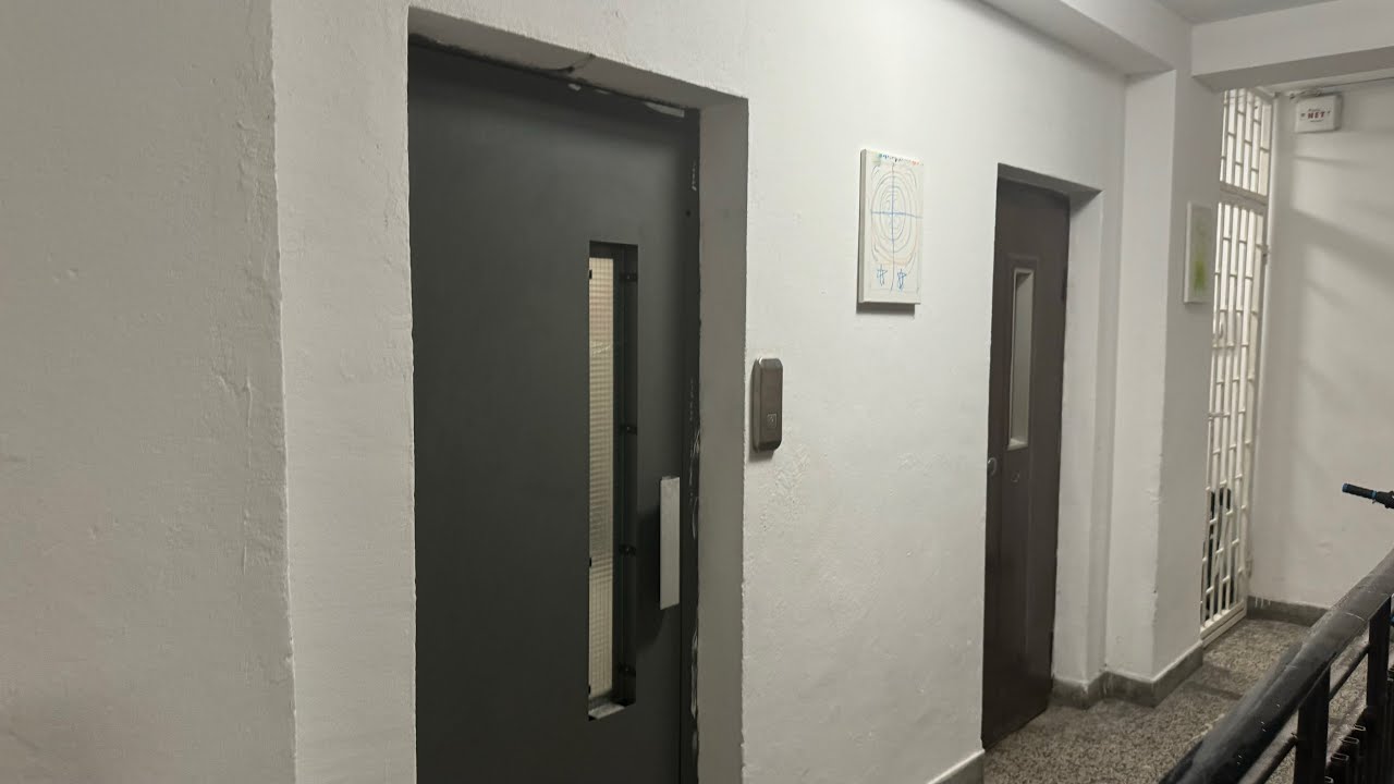 2x MODERNIZED & ORIGINAL Fast DAKA Lifts at Cingrijina 13, Serbia ...